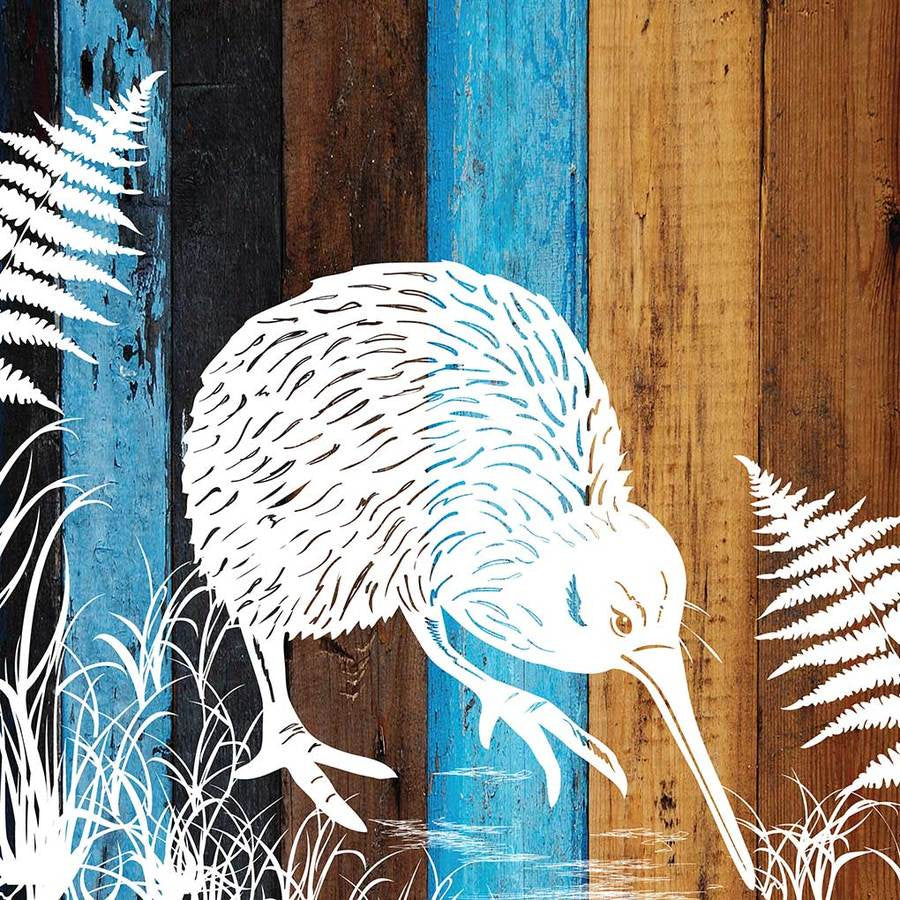 Plywood Art Block Kiwi – gecko in the village
