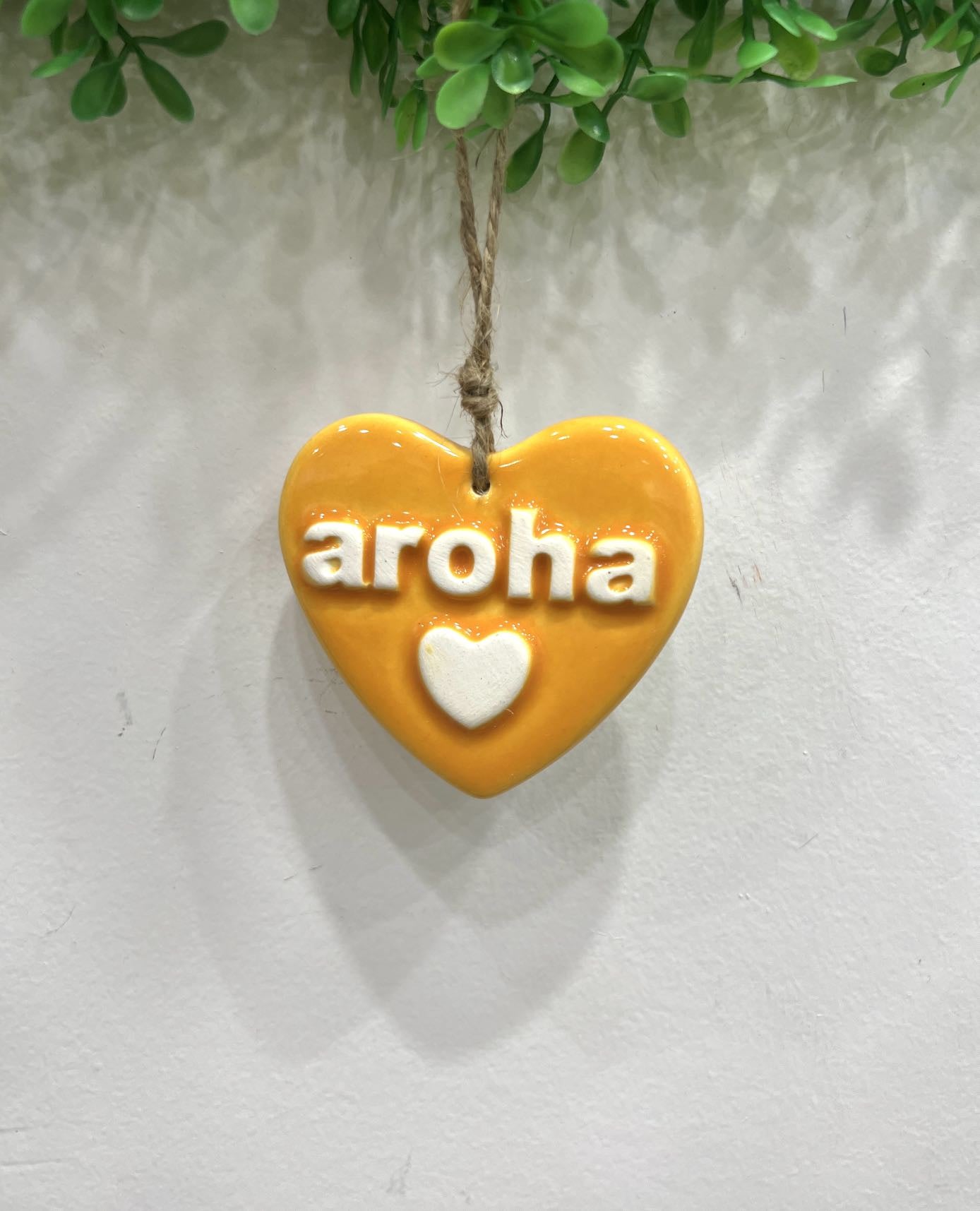 Ceramic Hanging Heart Mini - Aroha – gecko in the village